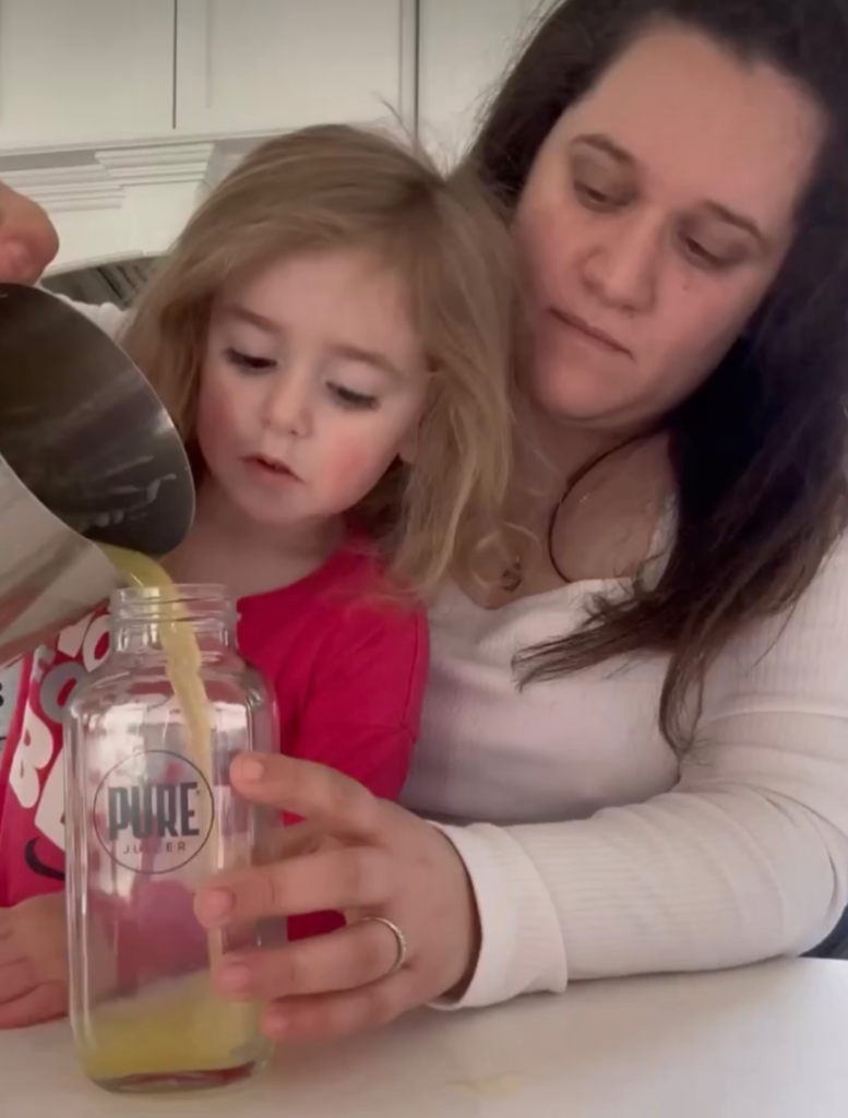 Cold-Pressed Juicing for Migraines - Spotlight Juicer, Nicole Boyle ...